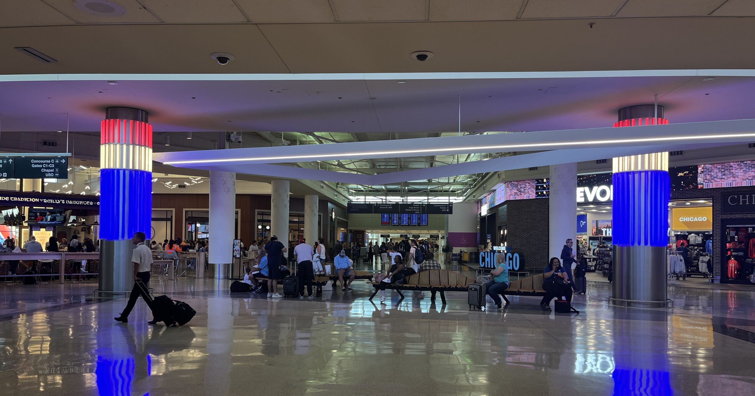 Central Market Seating Zone - Midway Partnership